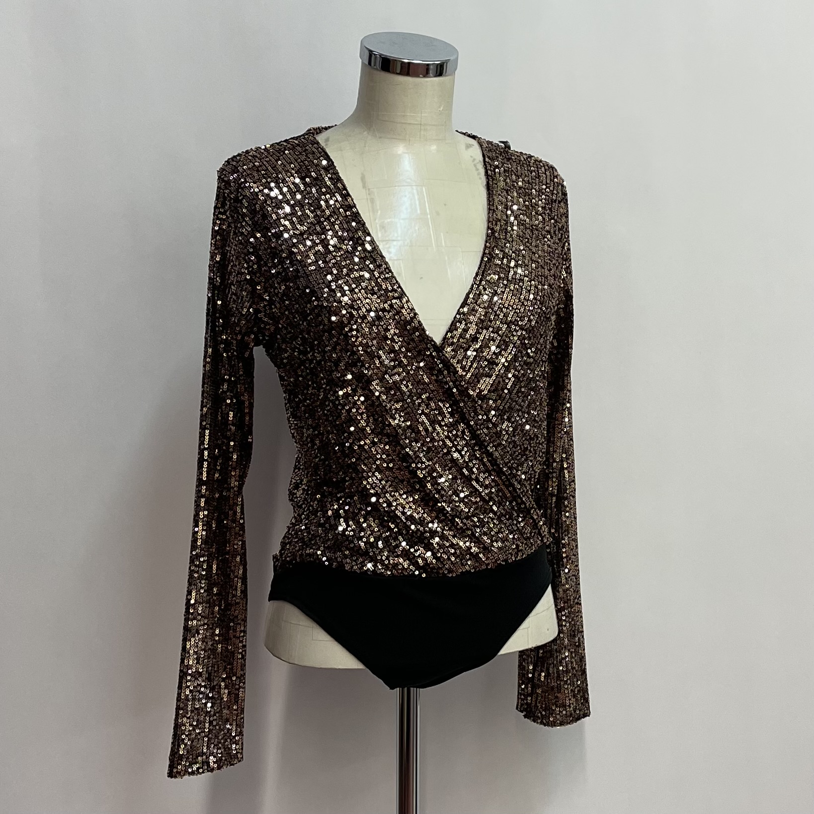 GREENLIGHT STORE - spacci outlet carpi modena abbigliamento apertura ...