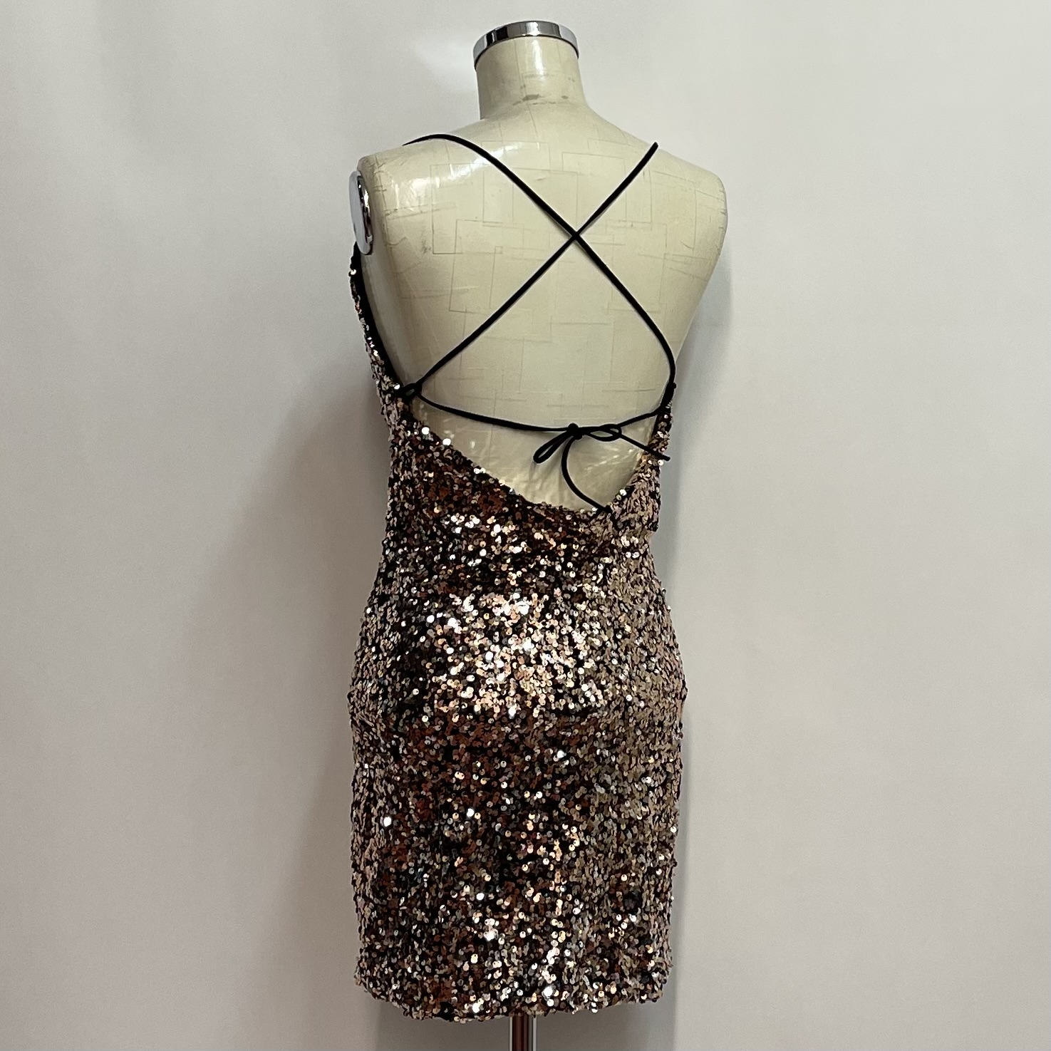 GREENLIGHT STORE - spacci outlet carpi modena abbigliamento apertura ...